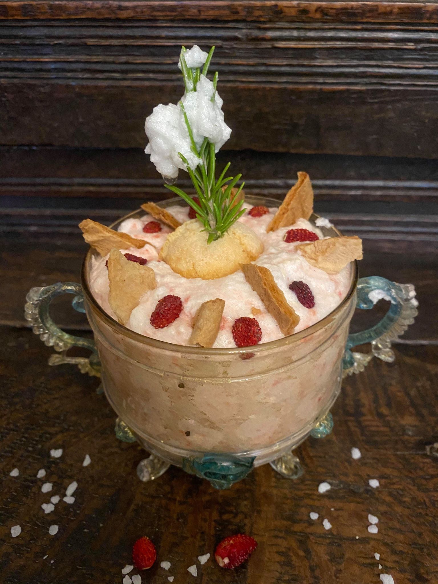 Strawberries in Tudor and Stuart England - The Tudor Travel Guide