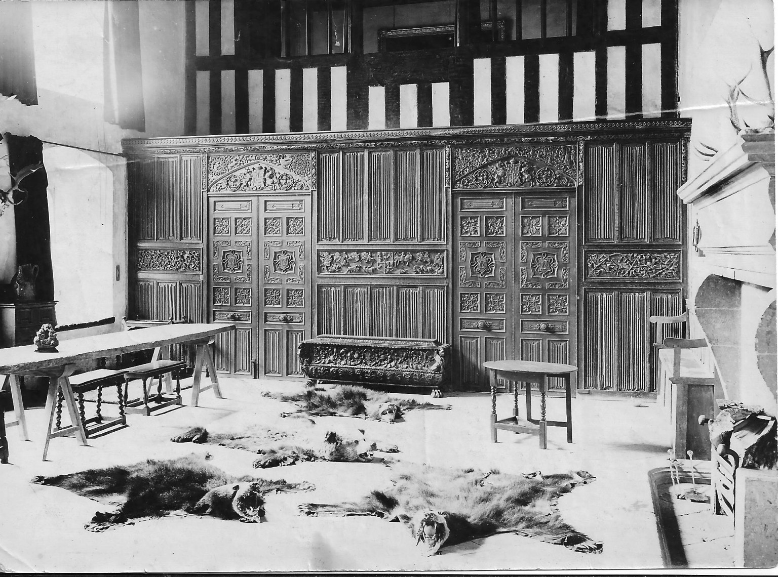 Compton Wynyates: The Most Perfect & Secret Tudor House