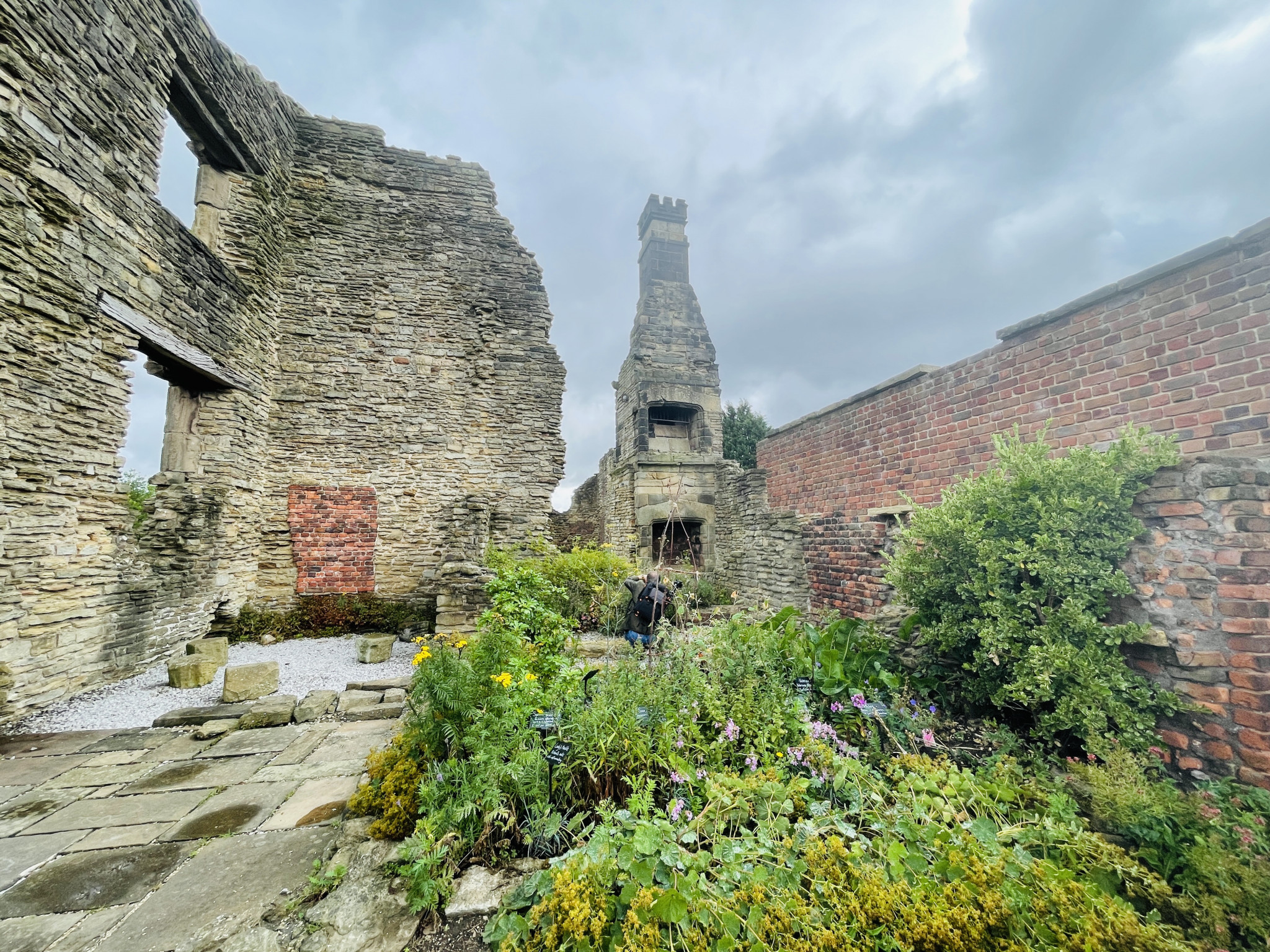 The Palace of Collyweston: The Incredible Hunt for a Lost Tudor Power ...