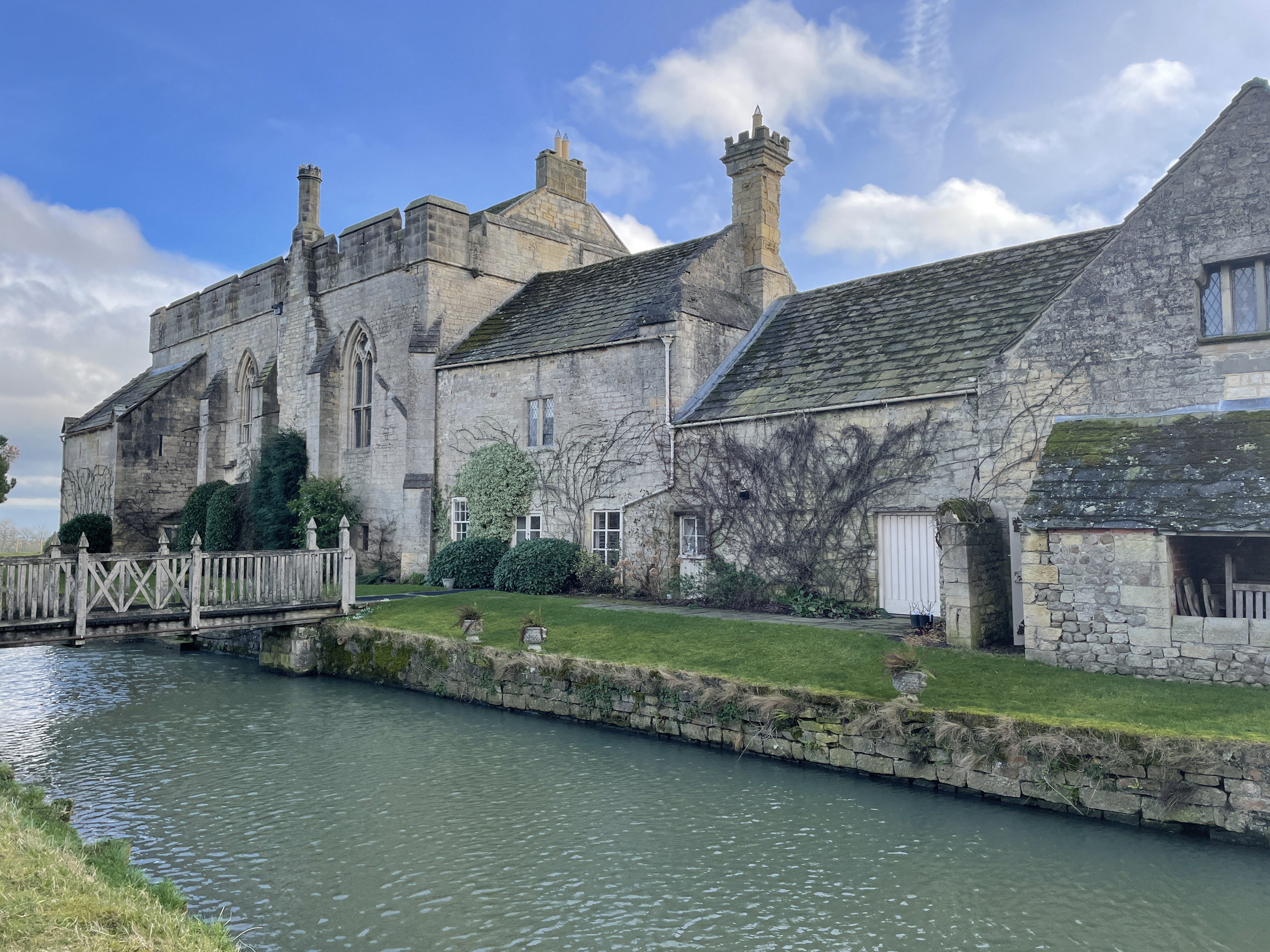 Markenfield Hall | The Tudor Travel Guide