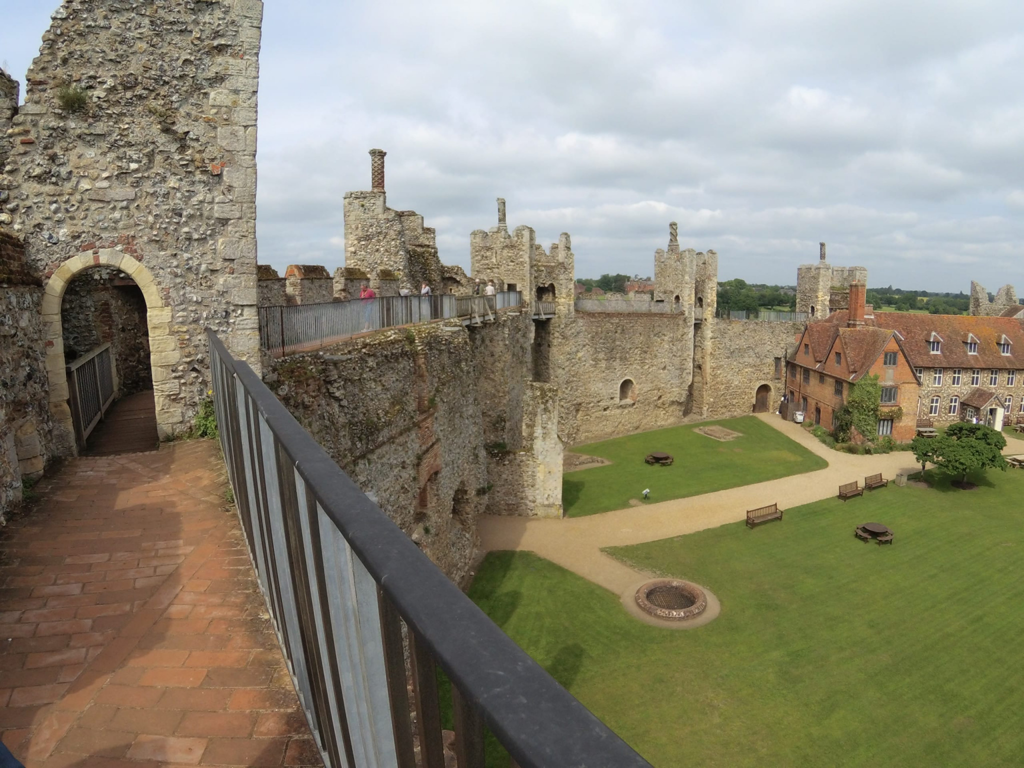 Framlingham Castle, Suffolk: A Tudor Stronghold - The Tudor Travel Guide