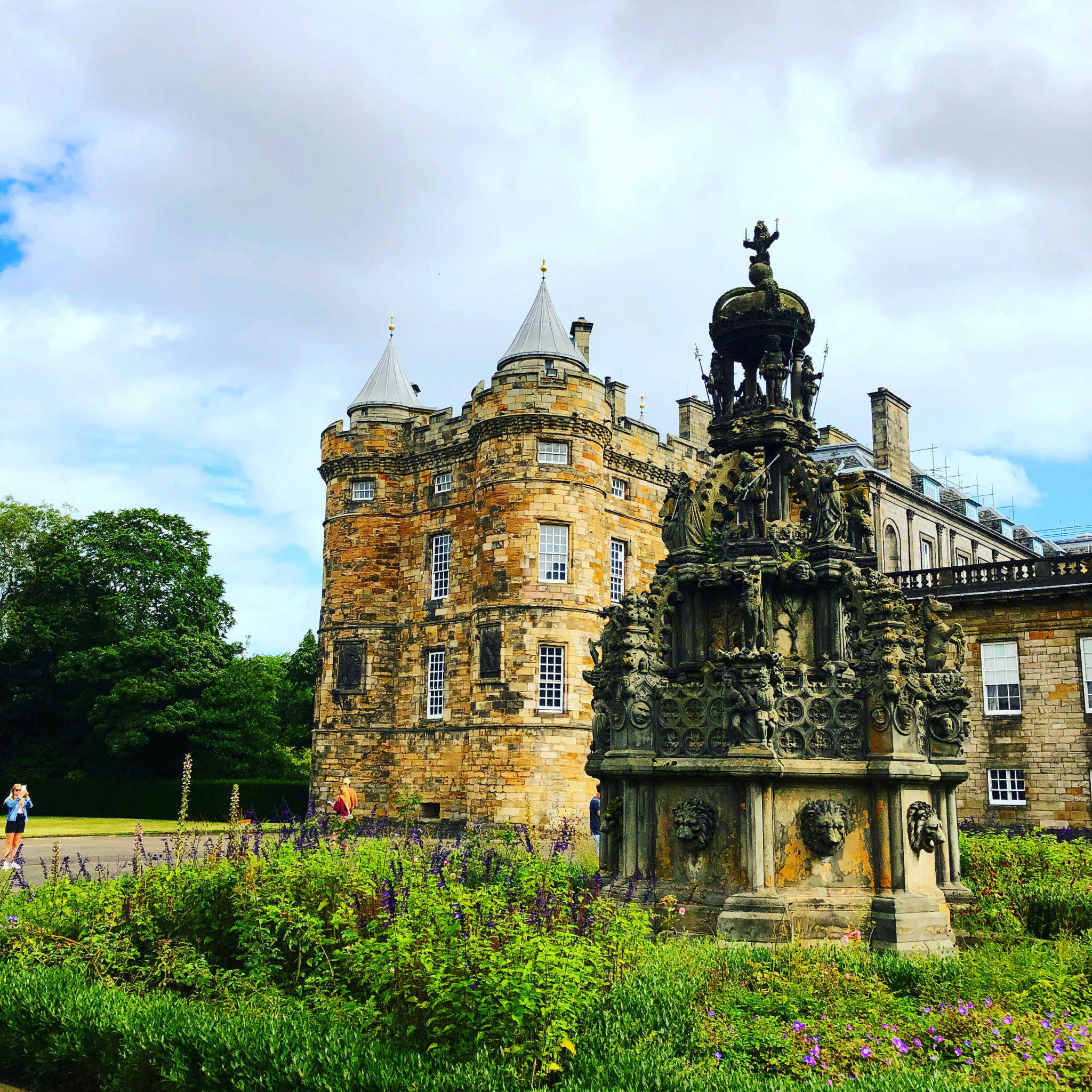 Mary Howard: The Indomitable Tudor Duchess - The Tudor Travel Guide